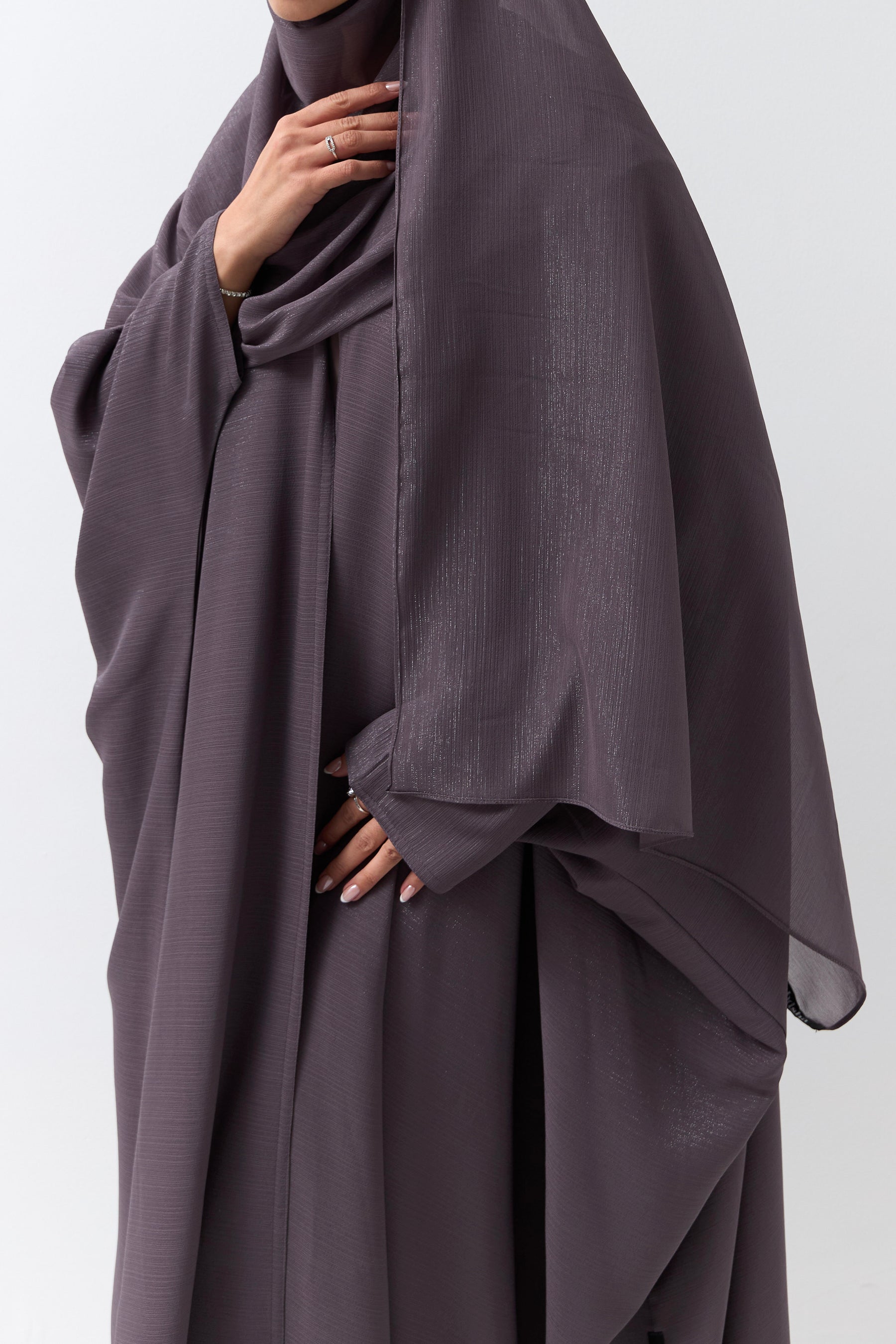 BYBDSHA — Luxury, Unique Abayas Curated for you